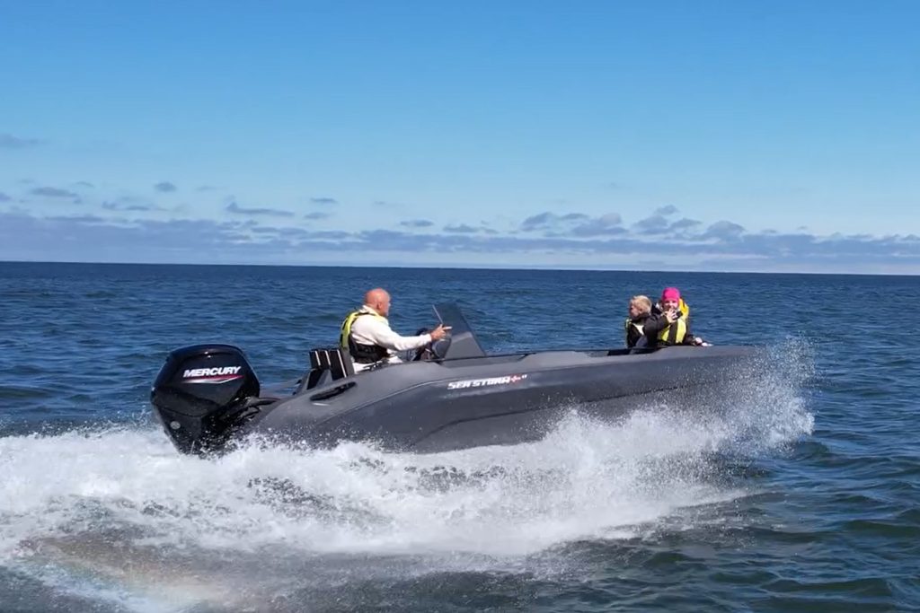 SeaStorm 17 HDPE Advantage - seastorm-boat.com